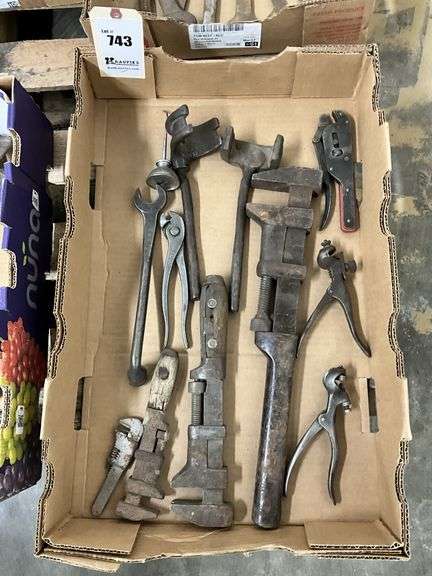3 Antique Monkey Wrenches, 2 Wagon Wrenches and Other Tools - Kraupie's ...