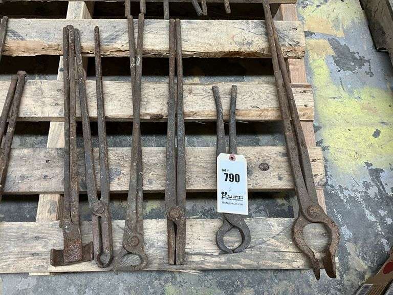 6 Assorted Forge Tools - Kraupie's Real Estate & Auctioneers