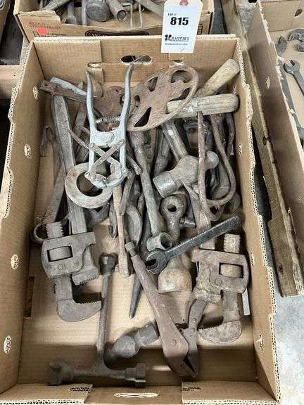 Assorted Hand Tools - Kraupie's Real Estate & Auctioneers