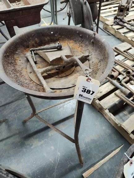 Smaller Antique Forge with Buffalo Blower, 18" round pan, appears ...