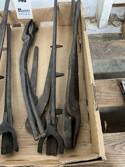 6 Forge Tools - Kraupie's Real Estate & Auctioneers