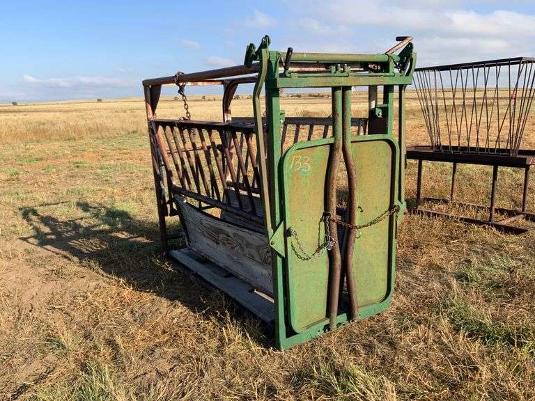 Older Cattle Chute with Big Valley Head Catch - Kraupie's Real Estate ...