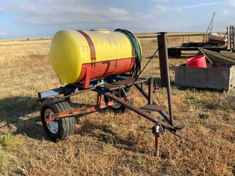 Pull Type Water Trailer - 200 Gallon - Kraupie's Real Estate & Auctioneers