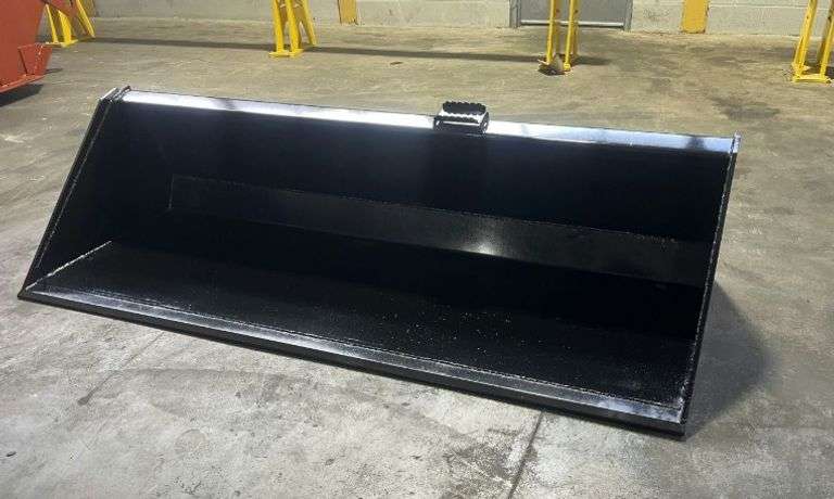 90in QT Bucket with Blade - Kraupie's Real Estate & Auctioneers