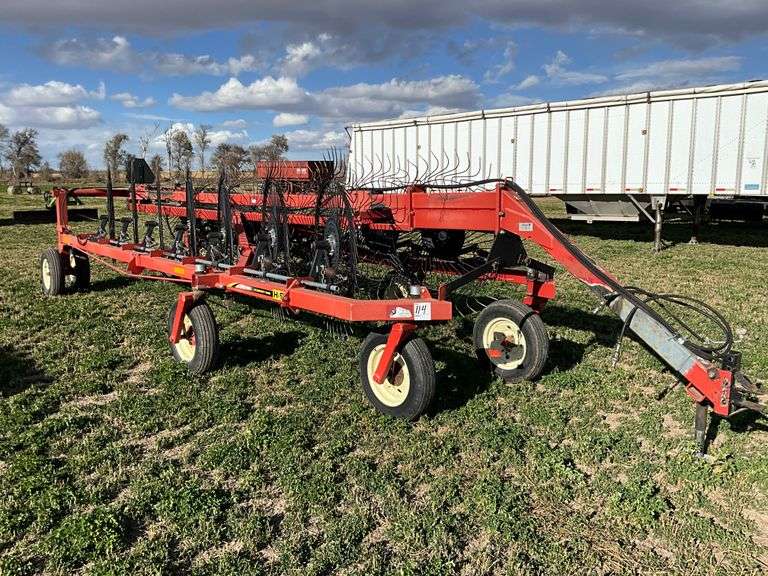 H&S 1460 14 Wheel Rake - Kraupie's Real Estate & Auctioneers
