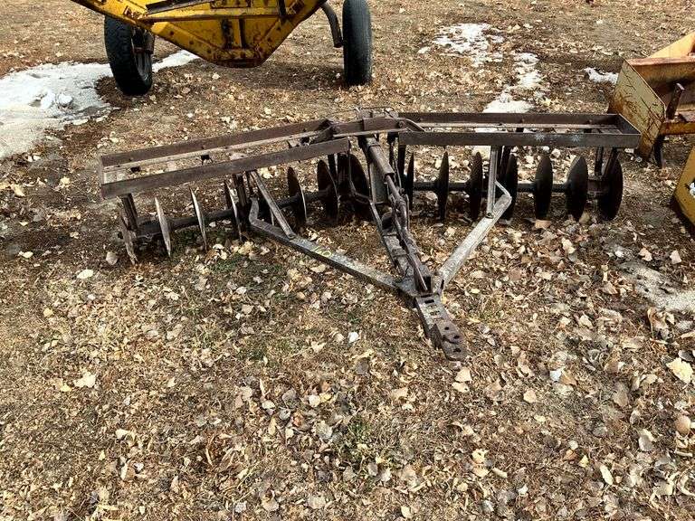 8' Drag Disc. - Kraupie's Real Estate & Auctioneers