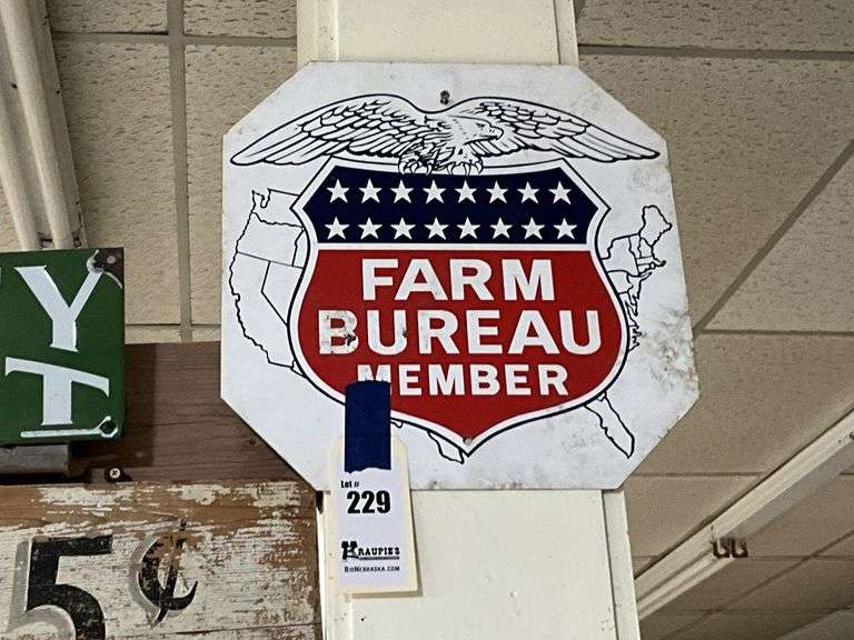 "Farm Bureau Member" Sign - Kraupie's Real Estate & Auctioneers