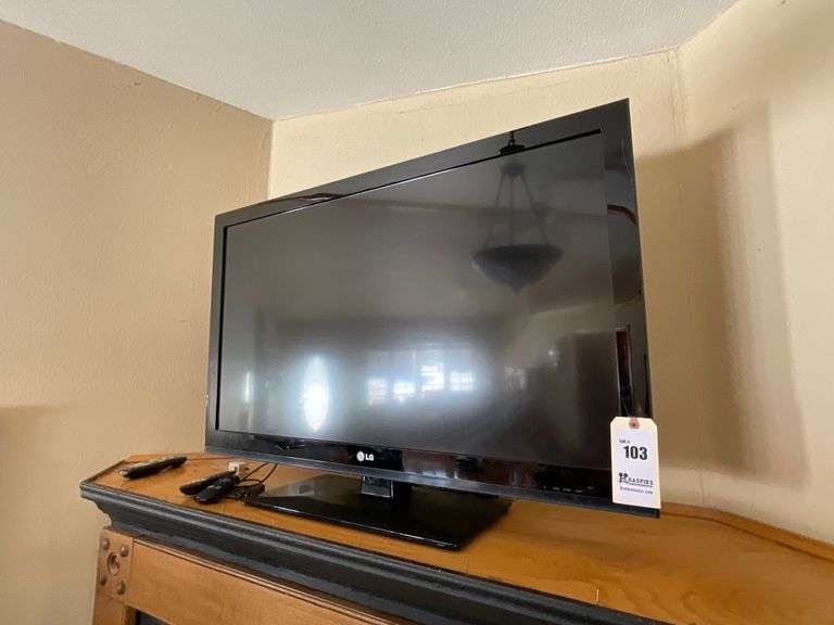 LG 42" TV with Remote & Roku - Kraupie's Real Estate & Auctioneers