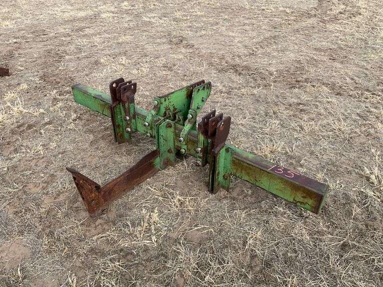 3 pt. Tool Bar with Single Shank Ripper - Kraupie's Real Estate ...