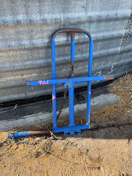 2 Priefert Butt Stop Bars For Alley - Kraupie's Real Estate & Auctioneers