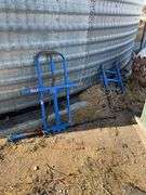 2 Priefert Butt Stop Bars For Alley - Kraupie's Real Estate & Auctioneers