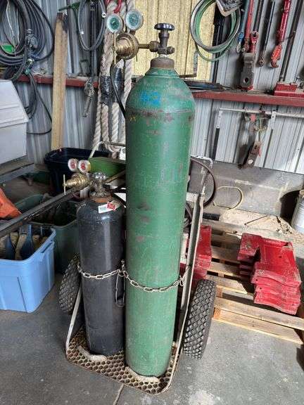 Oxy Act Torch on cart, Victor gauges - Kraupie's Real Estate & Auctioneers