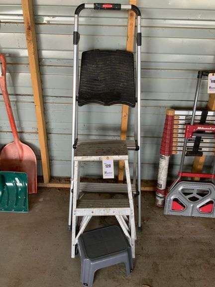Rubbermaid Step Stool, Plastic Step Stool, Small Aluminum Ladder ...
