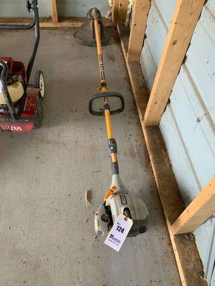 Ryobi SS30 Gas Powered String Trimmer - Kraupie's Real Estate & Auctioneers