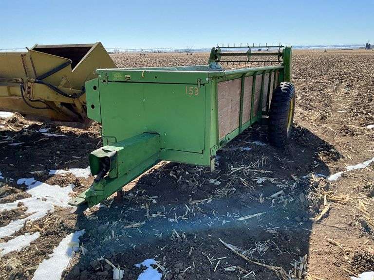 John Deere Model S0054 Manure Spreader - Kraupie's Real Estate ...