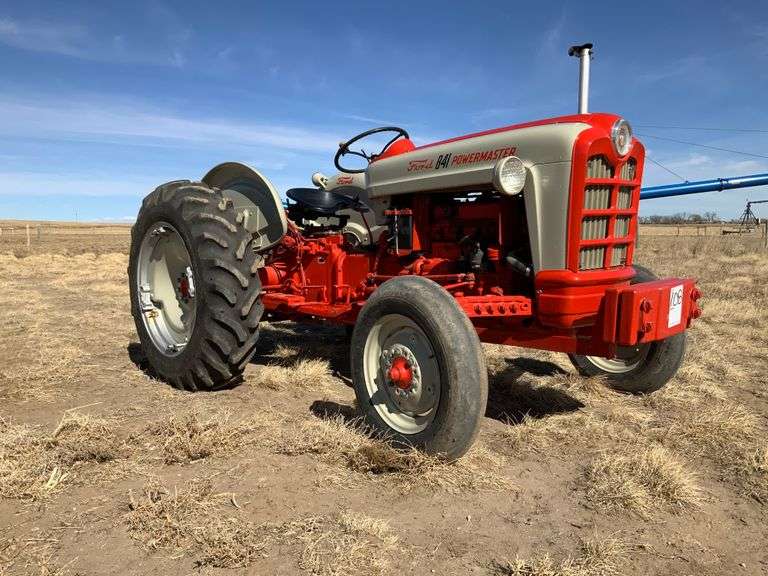 Ford 841 Powermaster Tractor, Completely Restored - Kraupie's Real ...