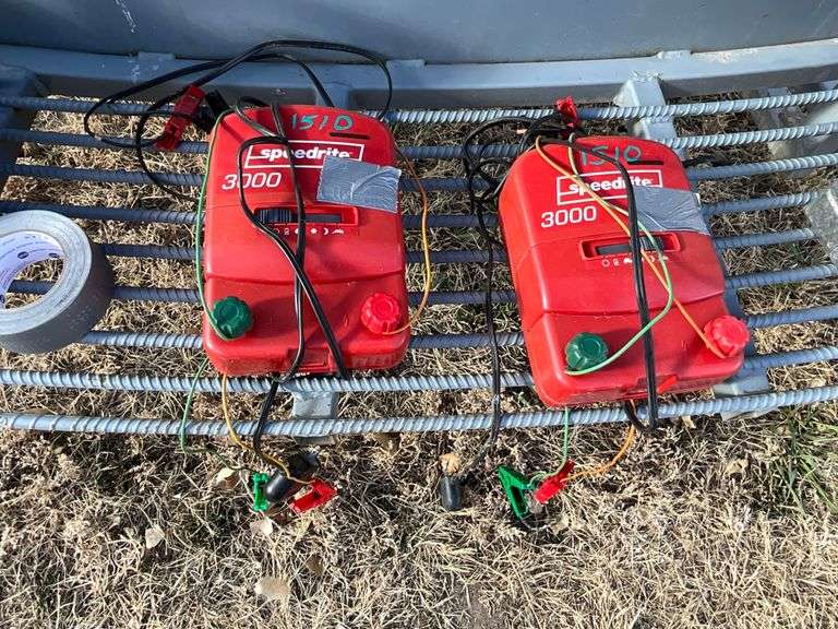 2 Speedrite 3000 12 Volt or 110 Fencers - Kraupie's Real Estate ...