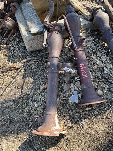 Pitcher Pump Base Parts - Kraupie's Real Estate & Auctioneers