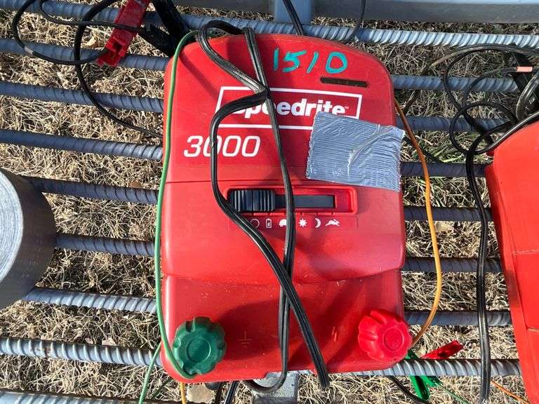 2 Speedrite 3000 12 Volt or 110 Fencers - Kraupie's Real Estate ...