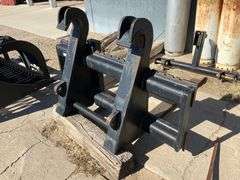 Heavy Duty Pallet Forks for 920 Payloader - Kraupie's Real Estate ...