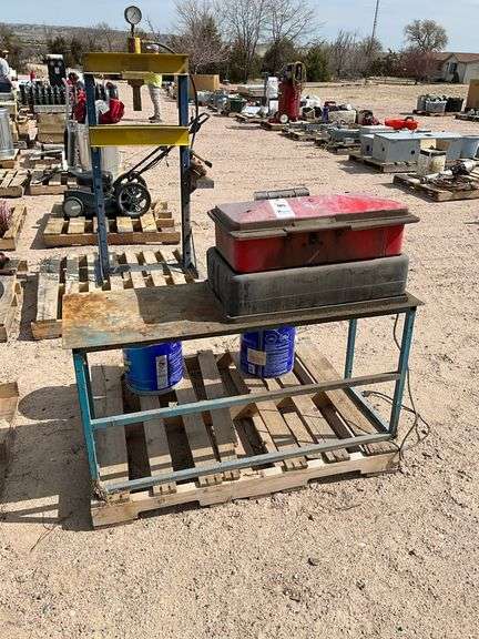 Parts Washer on Metal Stand, 2 Full 5 Gallon Pails of Cleaning Fluid ...