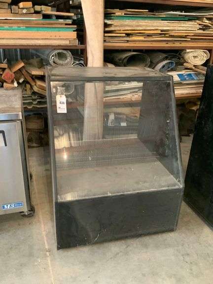 Dry Display Case - Kraupie's Real Estate & Auctioneers