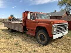 1975 Ford F600 Truck - Kraupie's Real Estate & Auctioneers