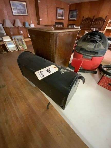 Metal Mailbox, Metal Trash Can - Kraupie's Real Estate & Auctioneers