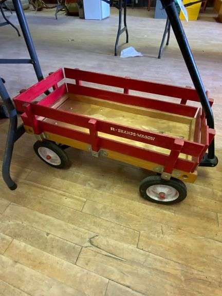 Little Red Wagon - Kraupie's Real Estate & Auctioneers