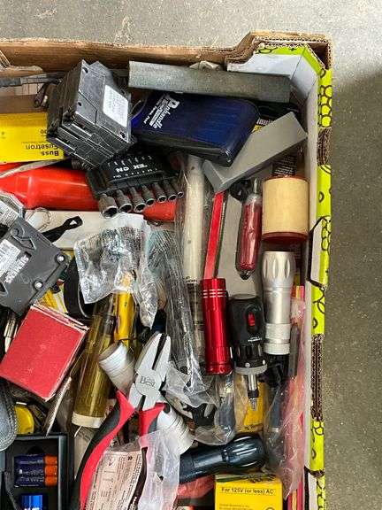 Box of Misc. Supplies - Kraupie's Real Estate & Auctioneers