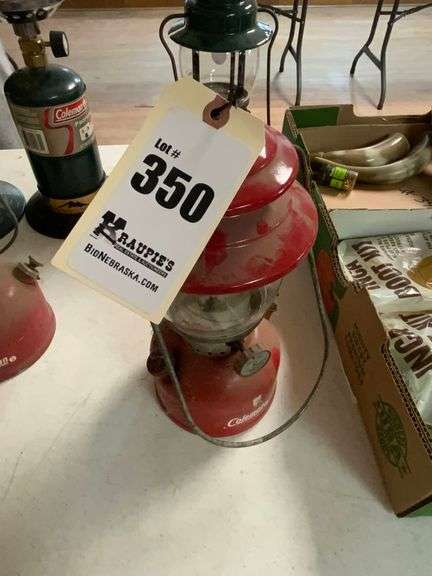 Red Coleman Lantern 200A 64 - Kraupie's Real Estate & Auctioneers