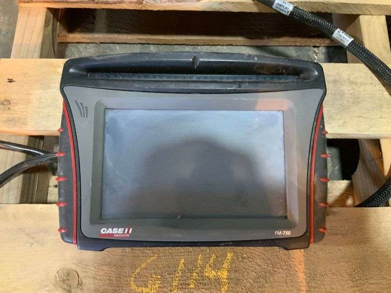 Case FM-750 monitor - Kraupie's Real Estate & Auctioneers