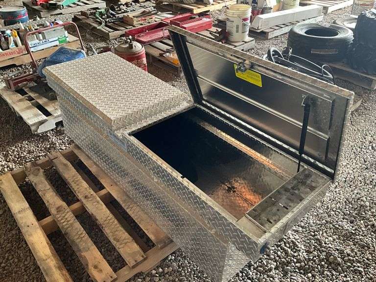 Adrian Steel Cross Over Tool Box- Nice! - Kraupie's Real Estate ...