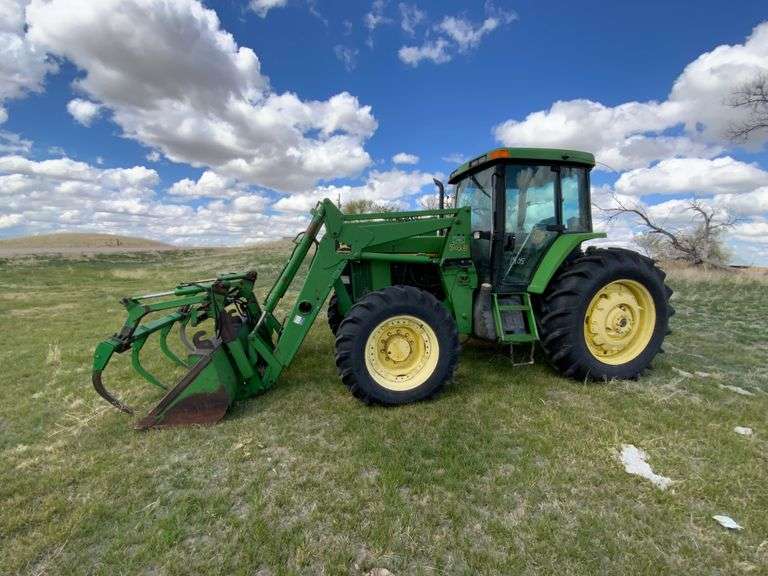John Deere 7400 Tractor w/ John Deere 740 Front Loader, MFWD - Kraupie ...