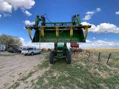 John Deere 7520 MFWD Tractor with John Deere 741 Front Loader - Kraupie ...