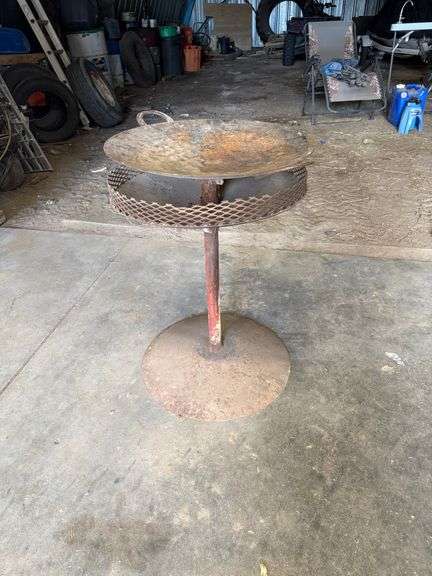 Wok with Charcoal Stand - Kraupie's Real Estate & Auctioneers