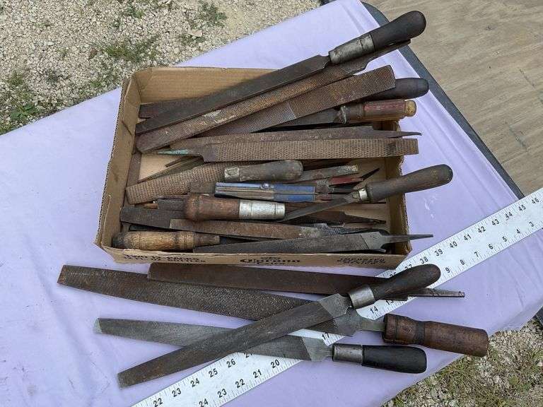 Assorted files - Legacy Auction Company