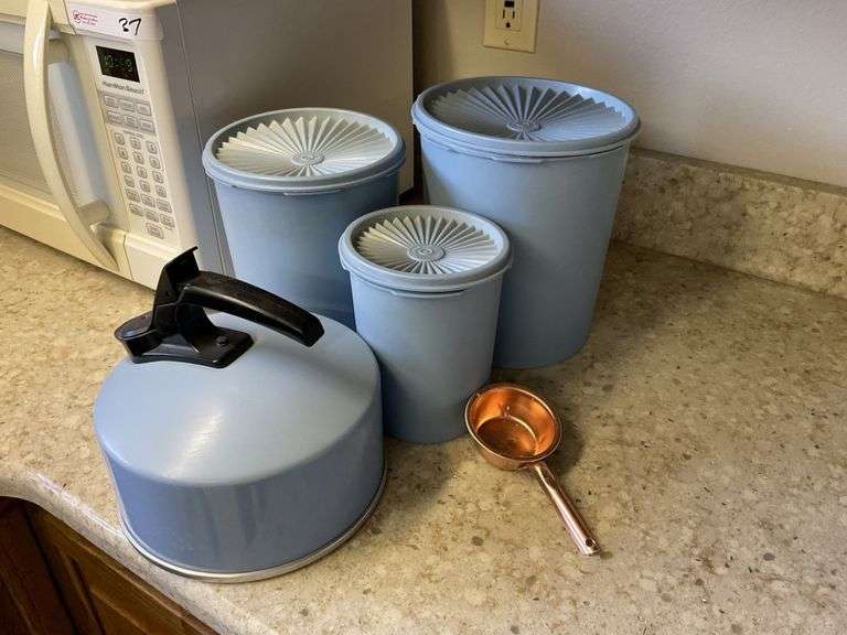 Tupperware canisters, tea, kettle - Legacy Auction Company