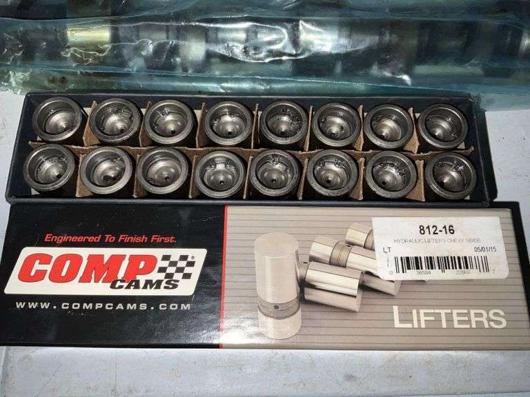 Comp Cams small block Chevy camshaft - Legacy Auction Company