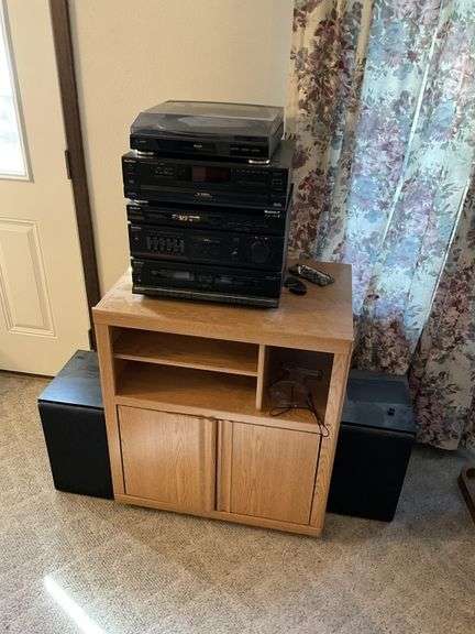 Quasar stereo system, with stand, works good! - Legacy Auction Company