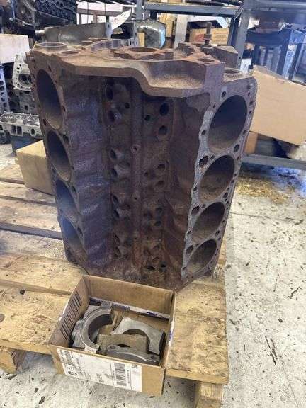 Chevy block - Legacy Auction Company