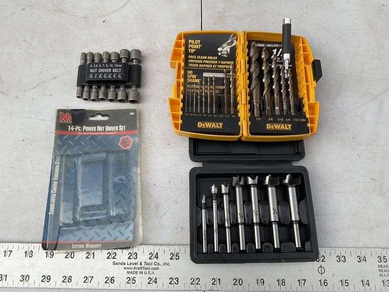 Forstner and DeWalt drill bit set with 14 piece - Legacy Auction Company