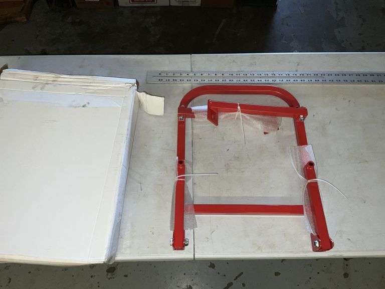 Small block Chevy engine cradle - Legacy Auction Company