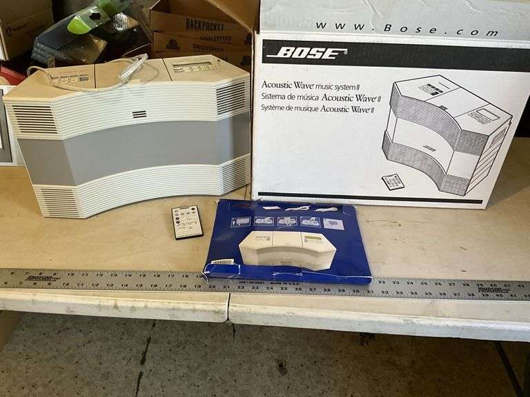 Bose Acoustic Wave Music System II - Legacy Auction Company