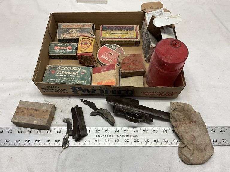 28 gauge shells (1/2 boxes), gun parts, old - Legacy Auction Company