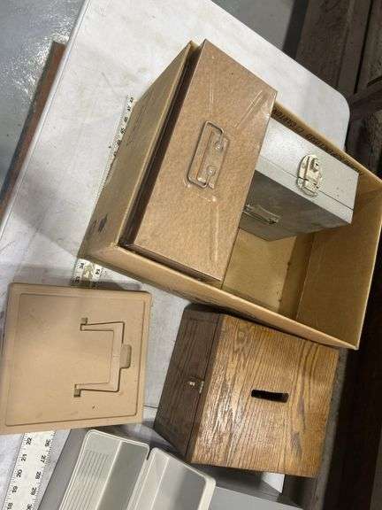 Files boxes, collection box, locking box - Legacy Auction Company