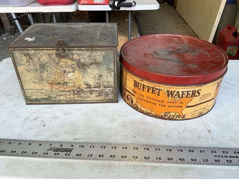 Vintage tins - Legacy Auction Company