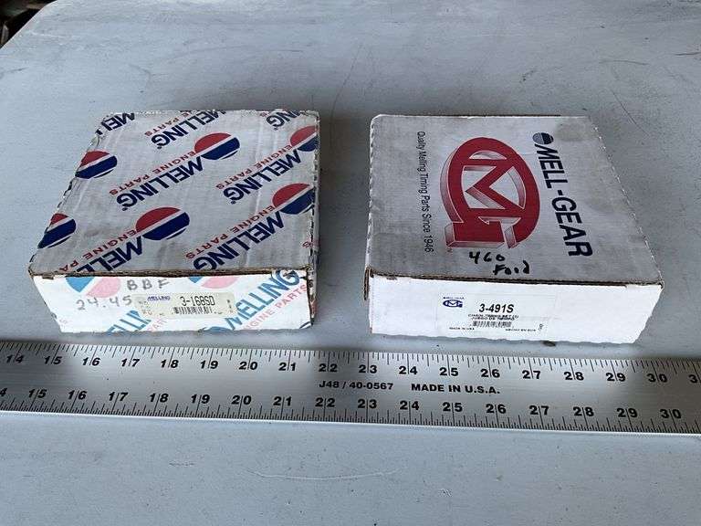 Ford big block and 460 Ford timing chain sets - Legacy Auction Company