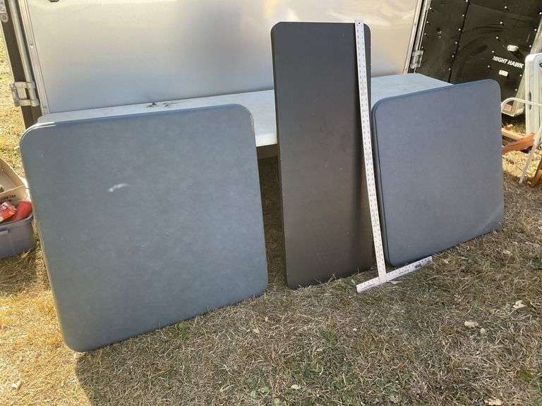 3 folding tables, (2 card tables) - Legacy Auction Company