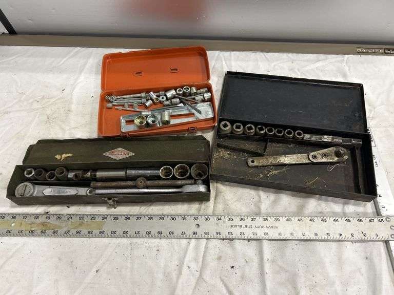 Assorted sockets - Legacy Auction Company